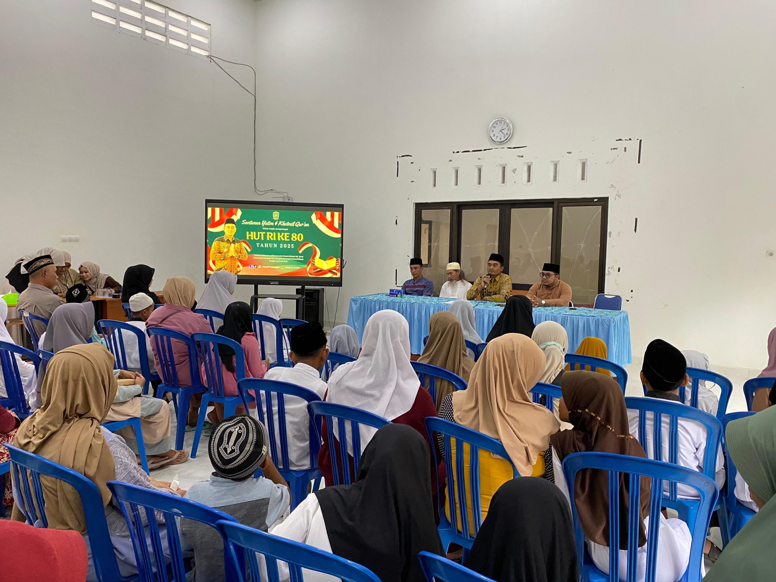DESA PENANGGAL SANTUNI ANAK YATIM PIATU DI HARI MERDEKA - AJM GROUP MEDIA